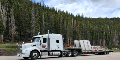 Weight Distribution on a Flatbed Trailer: 5 Tips for Success