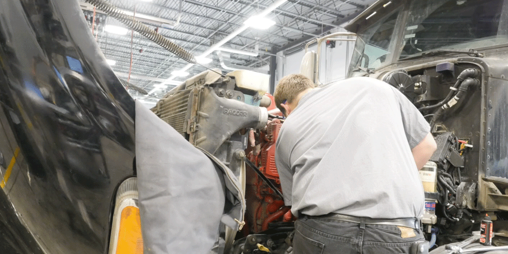 Company Driver vs. Independent Trucking Contractor